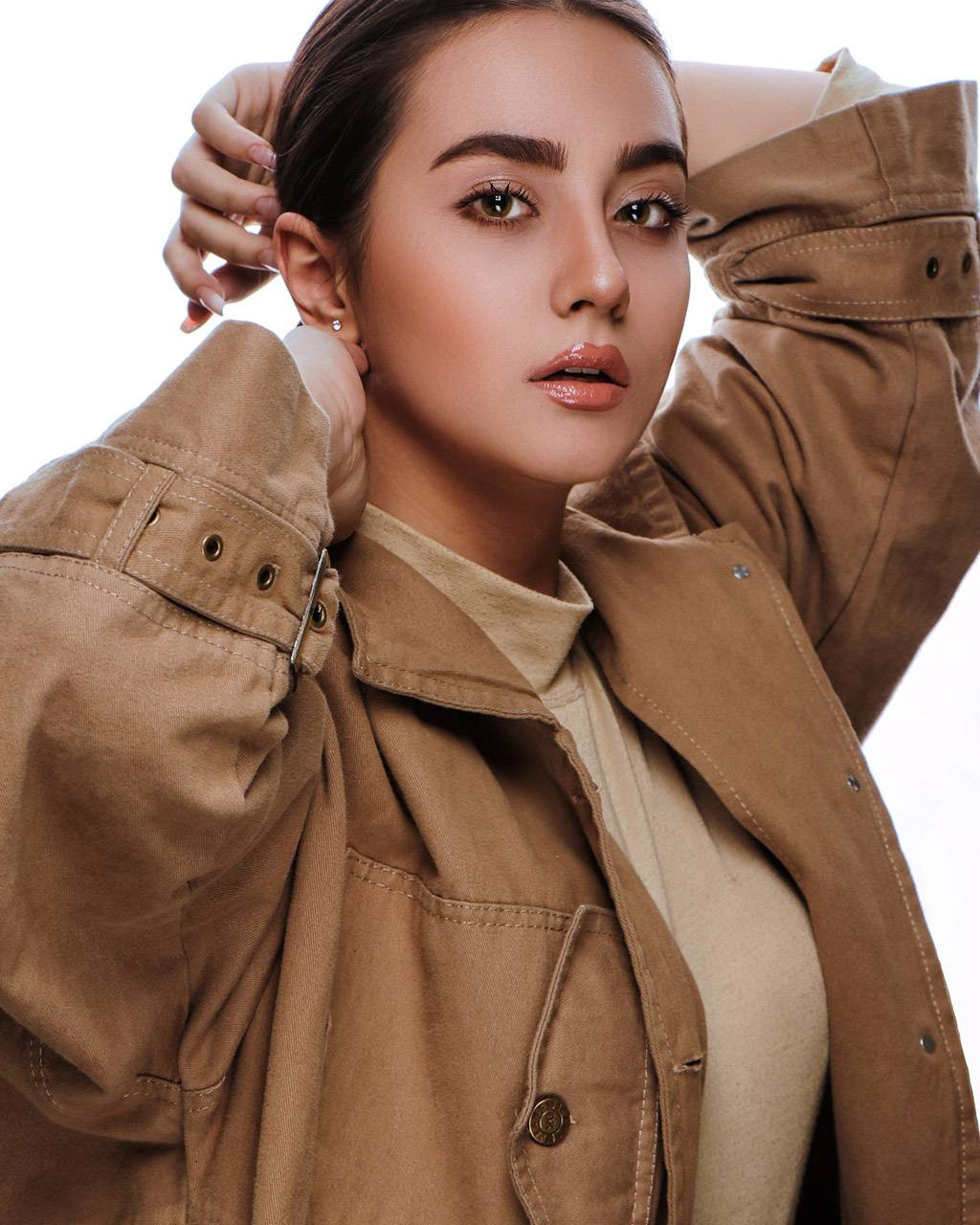 STYLUXE - Pre-Loved Designer Fashion